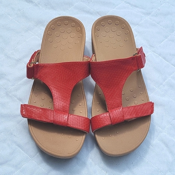 Vionic | Shoes | Ladies Red Vionic Sandals Velcro At Arch Toes Great ...